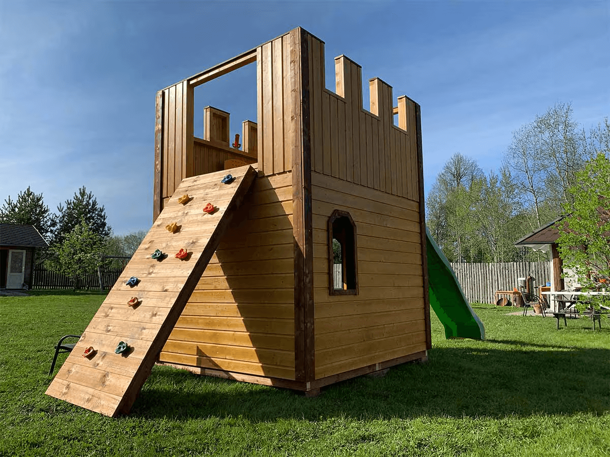 Custom Playhouses | Handcrafted Outdoor Playhouses for Kids